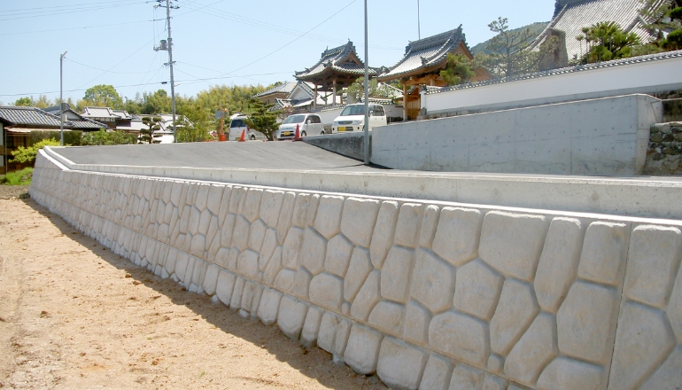 ブロック工事施工例① | 平井興産株式会社